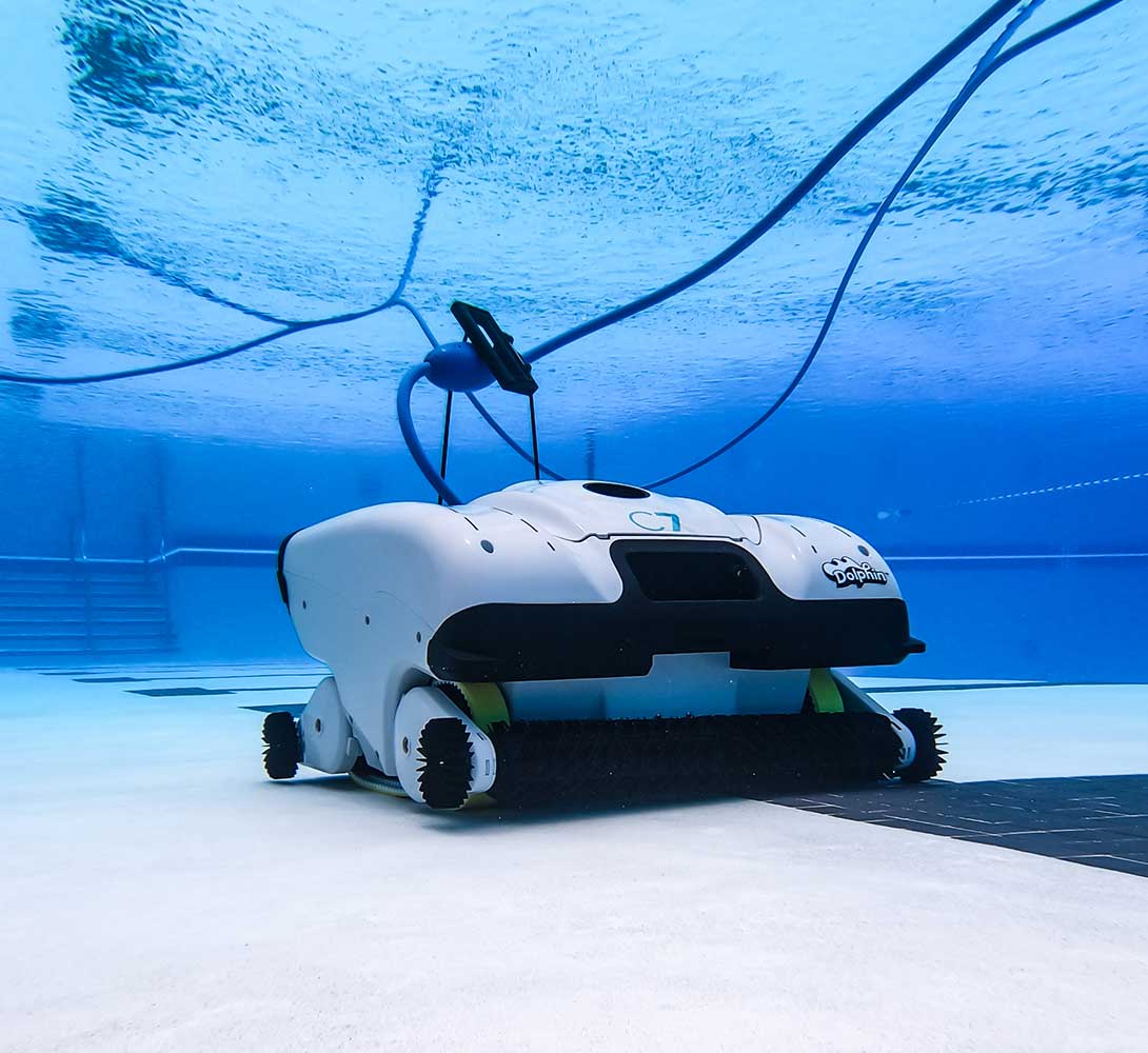 Dolphin C7 Robotic Pool Cleaner Review - Robotic Reviews