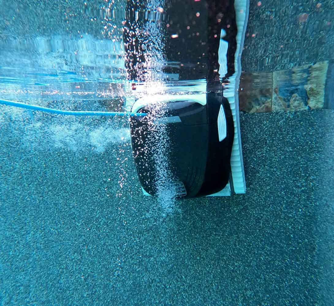 Dolphin Explorer E30 Robotic Pool Cleaner Review - Robotic Reviews