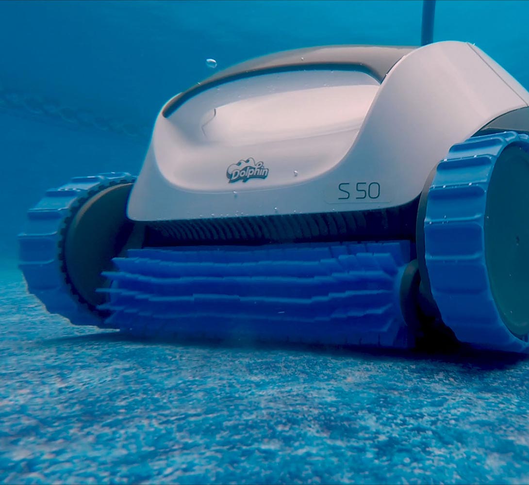 Dolphin S50 Robotic Pool Cleaner Review - Robotic Reviews
