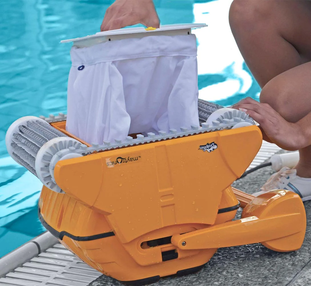 Dolphin Wave 100 Robotic Pool Cleaner Review - Robotic Reviews