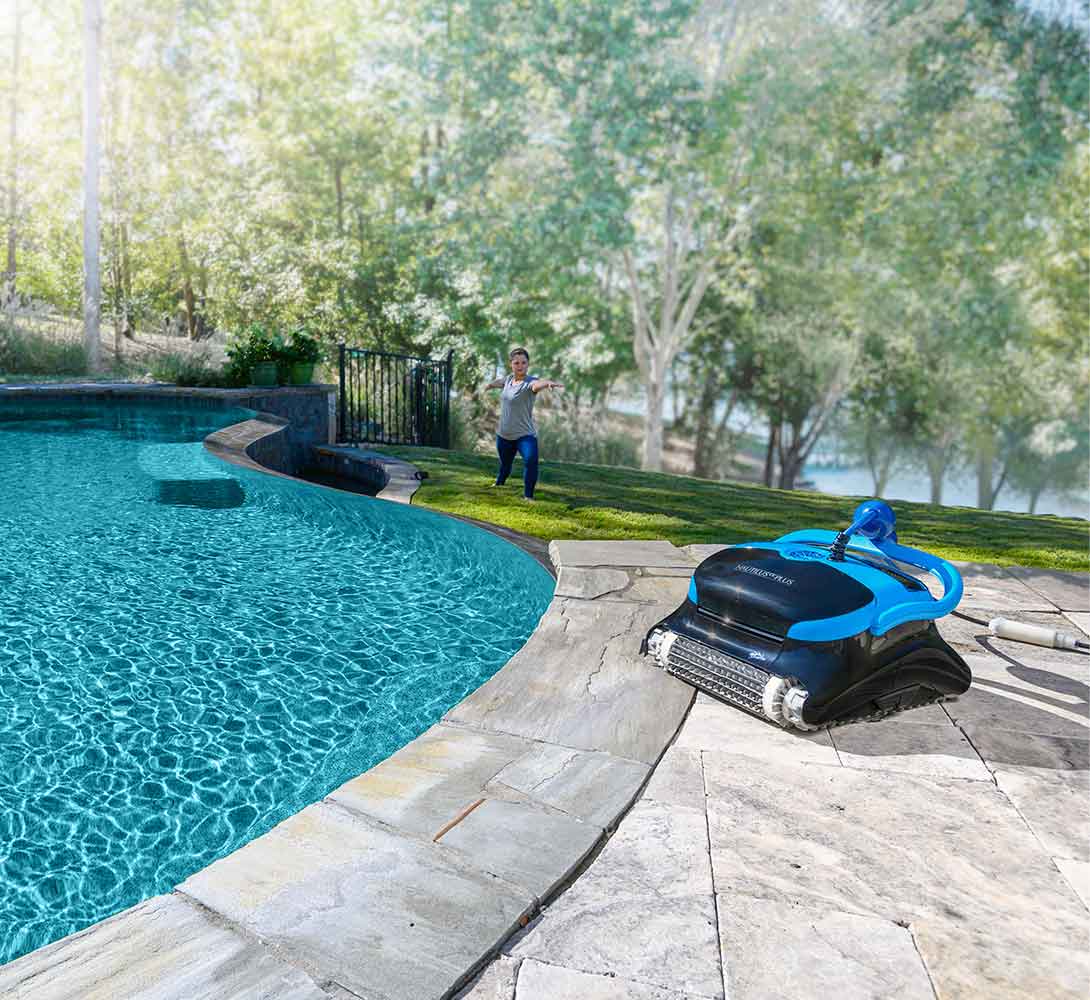 Dolphin Nautilus CC Plus WiFi Robotic Pool Cleaner Review | Robotic Reviews