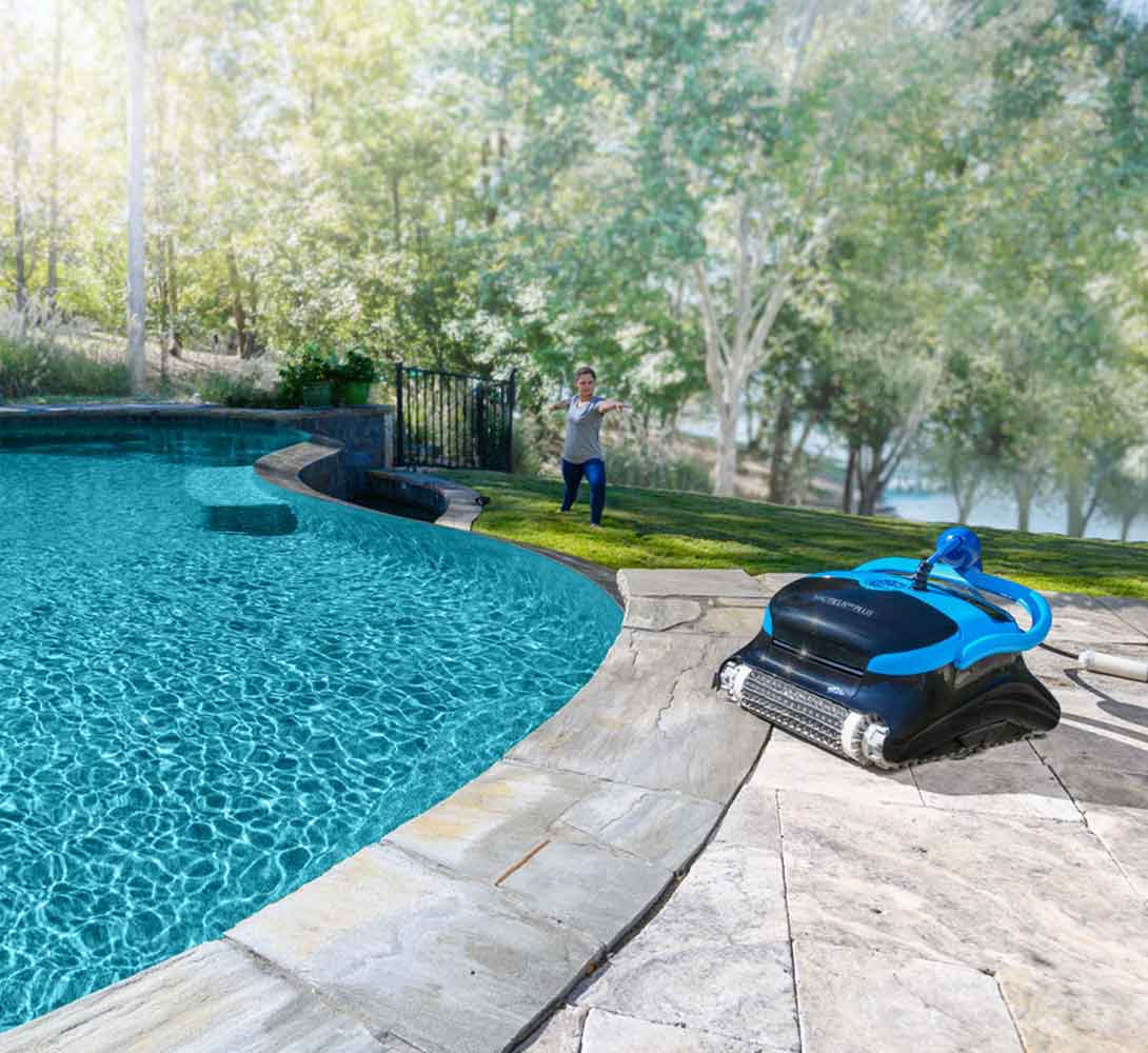 Dolphin Nautilus CC Plus Robotic Pool Cleaner Review | Robotic Reviews