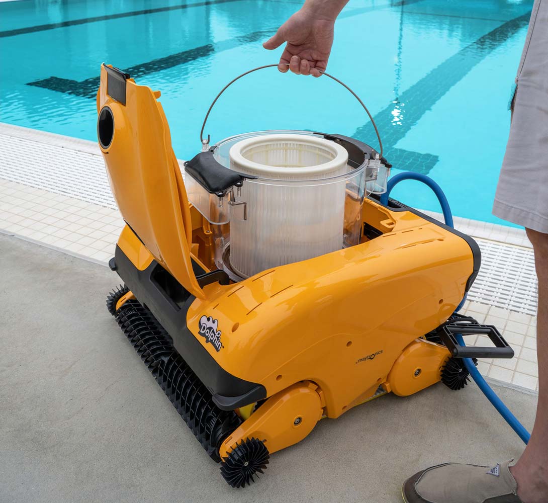 Dolphin Wave 200 XL Robotic Pool Cleaner Review | Robotic Reviews
